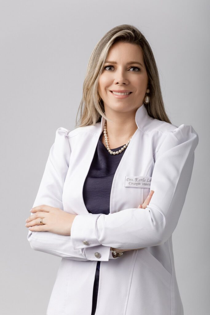 Dra Karla Loiola
